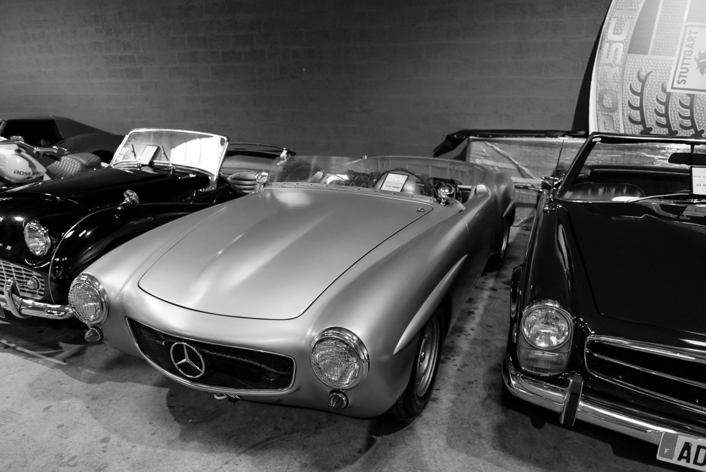 Showroom Chantilly Car Prestige - Marius Hanin