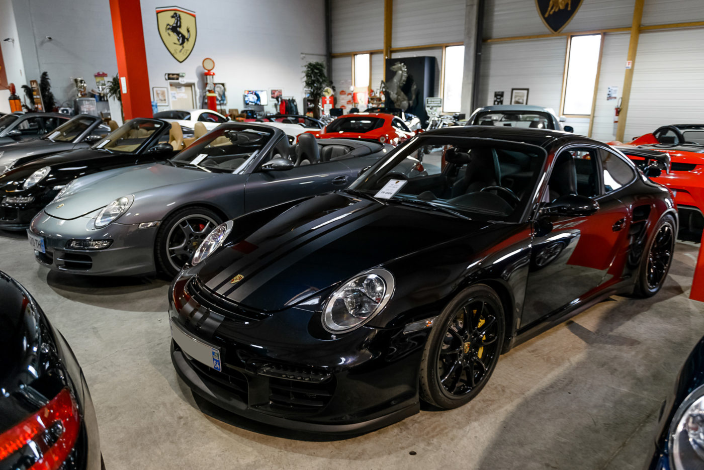 Showroom Chantilly Car Prestige - Marius Hanin