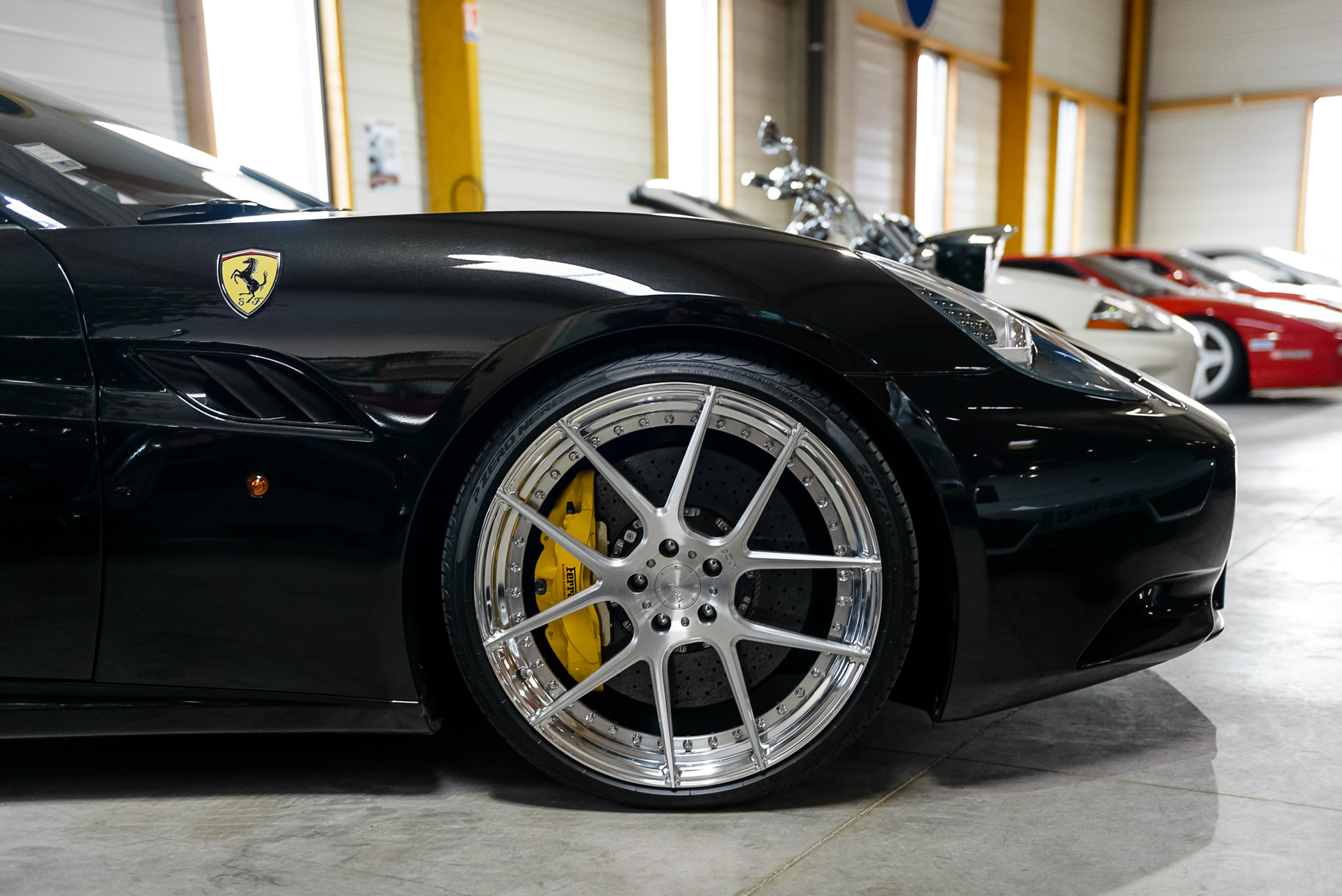 Showroom Chantilly Car Prestige - Marius Hanin